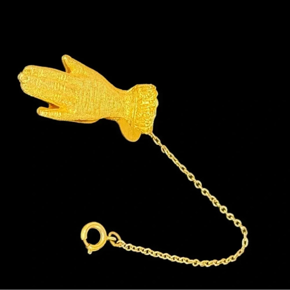 Jewelry | Rare Vintage Estate Gold Tone Metal Scarf Clip Hands Chain ...